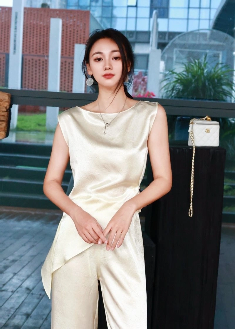 Top mirror Unclassified Brand Long Suits