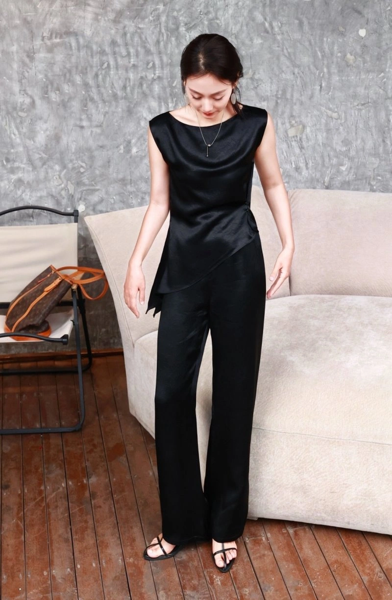 Budget-friendly Unclassified Brand Long Suits