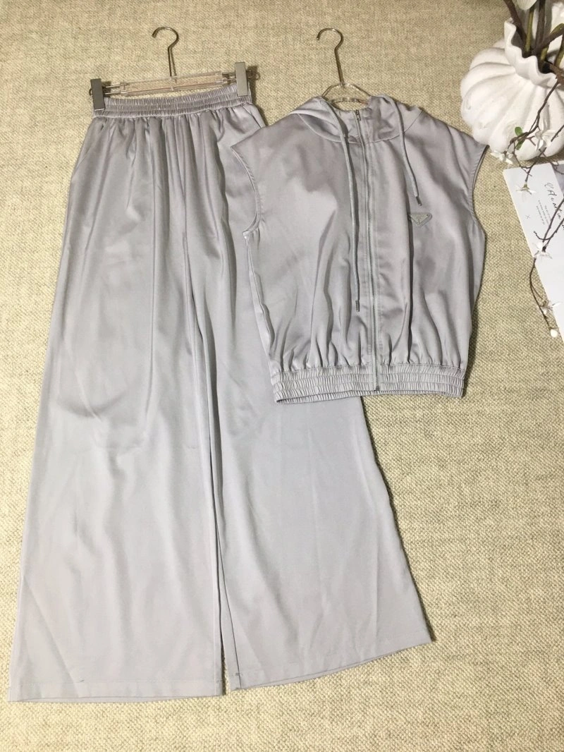 Legit Unclassified Brand Long Suits