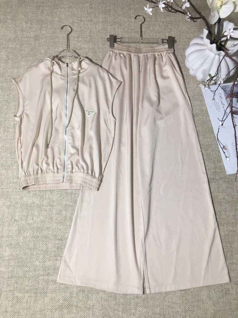 Unclassified Brand Long Suits