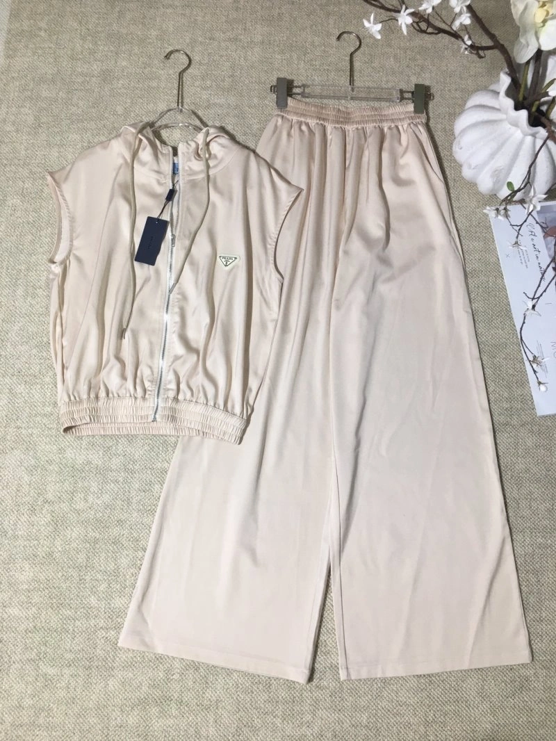 Genuine Unclassified Brand Long Suits
