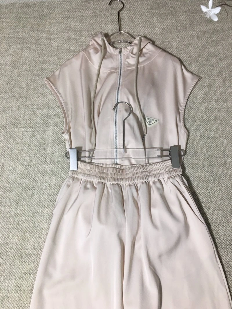 Genuine Unclassified Brand Long Suits