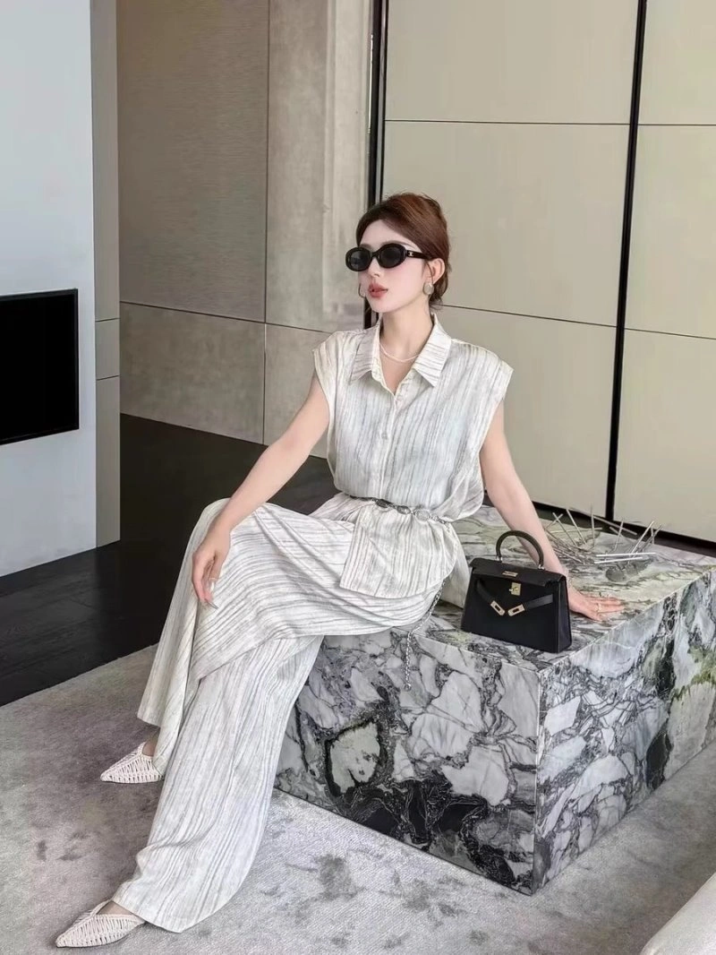 Cut-rate Unclassified Brand Long Suits