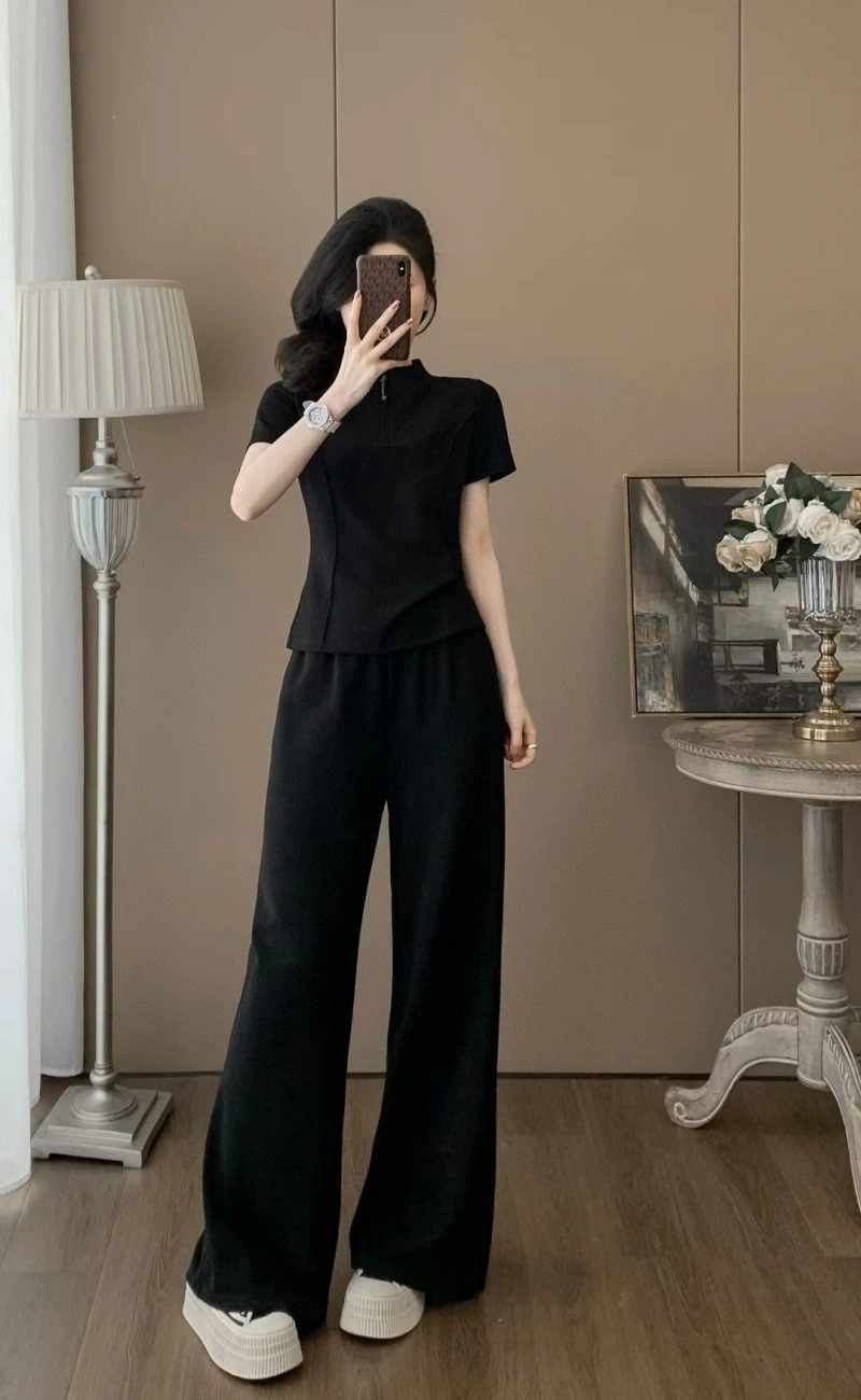 Bargain Unclassified Brand Long Suits