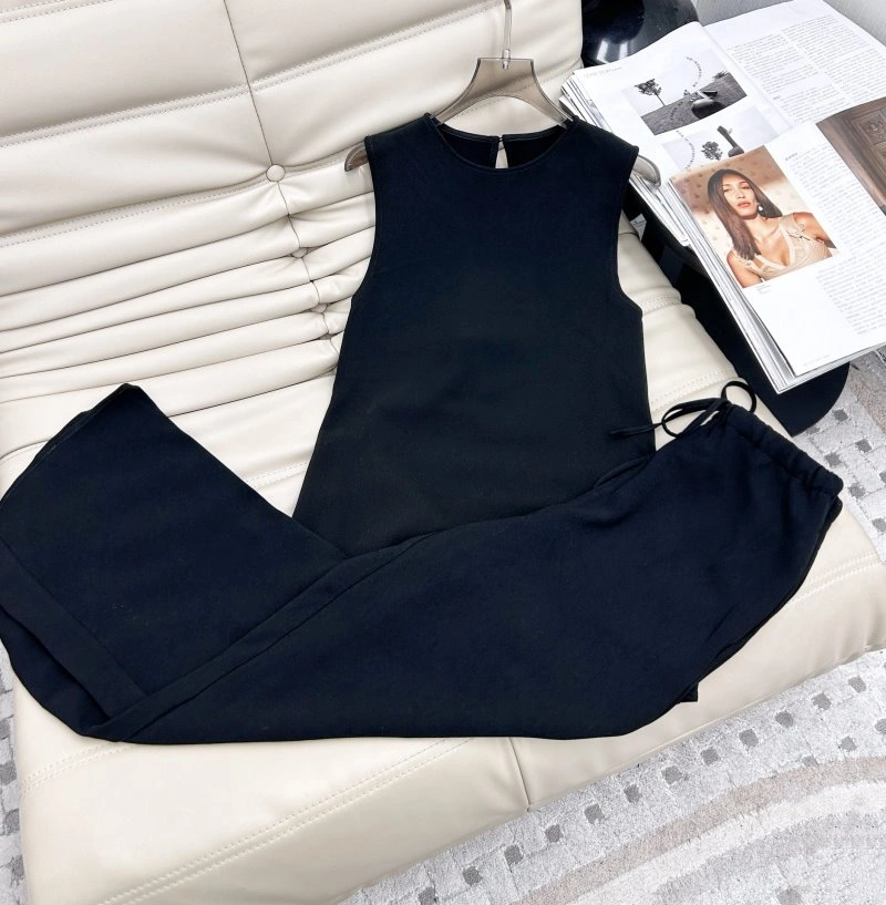 Unclassified Brand Long Suits