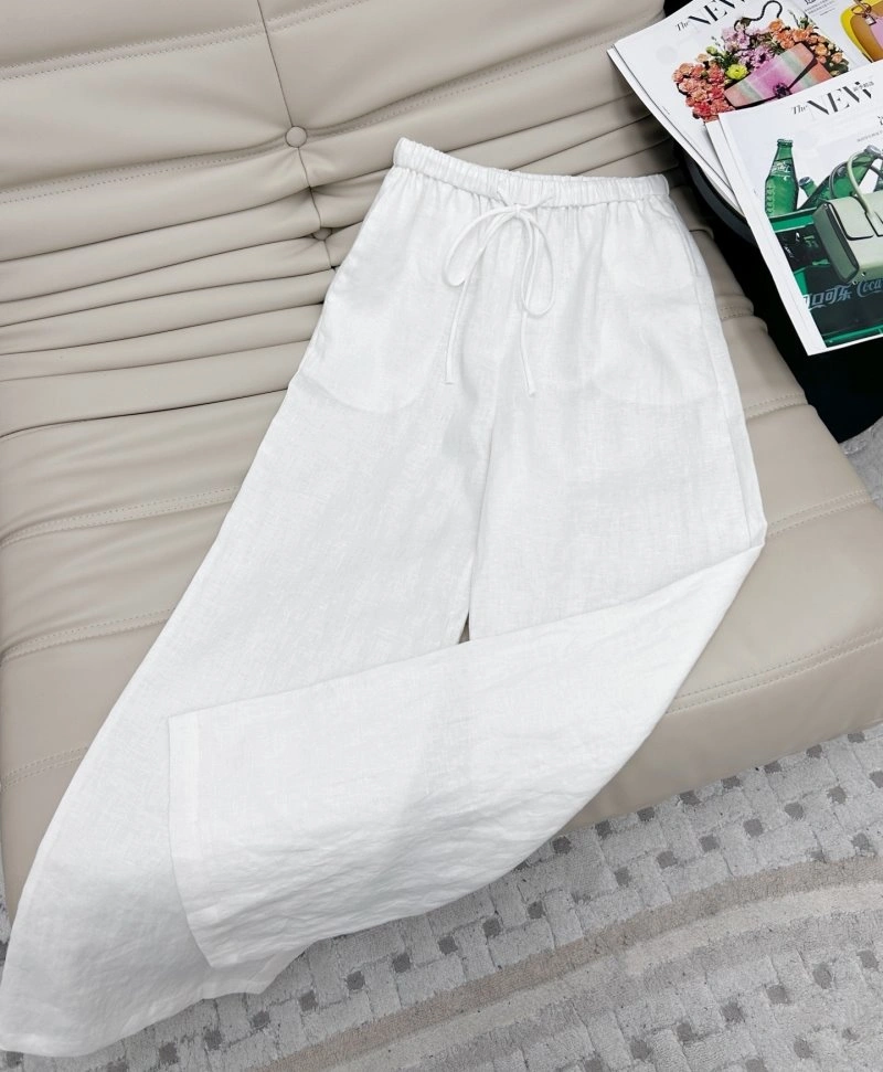 Value-priced Unclassified Brand Long Suits