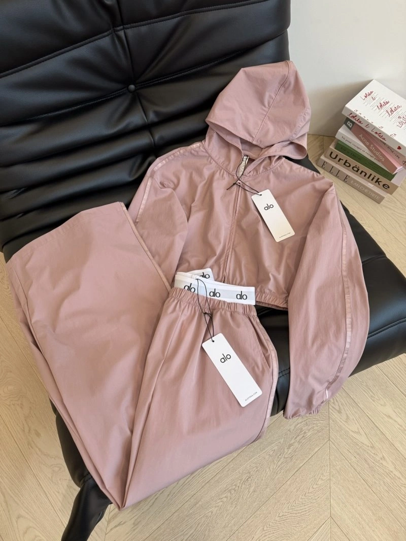 Unclassified Brand Long Suits
