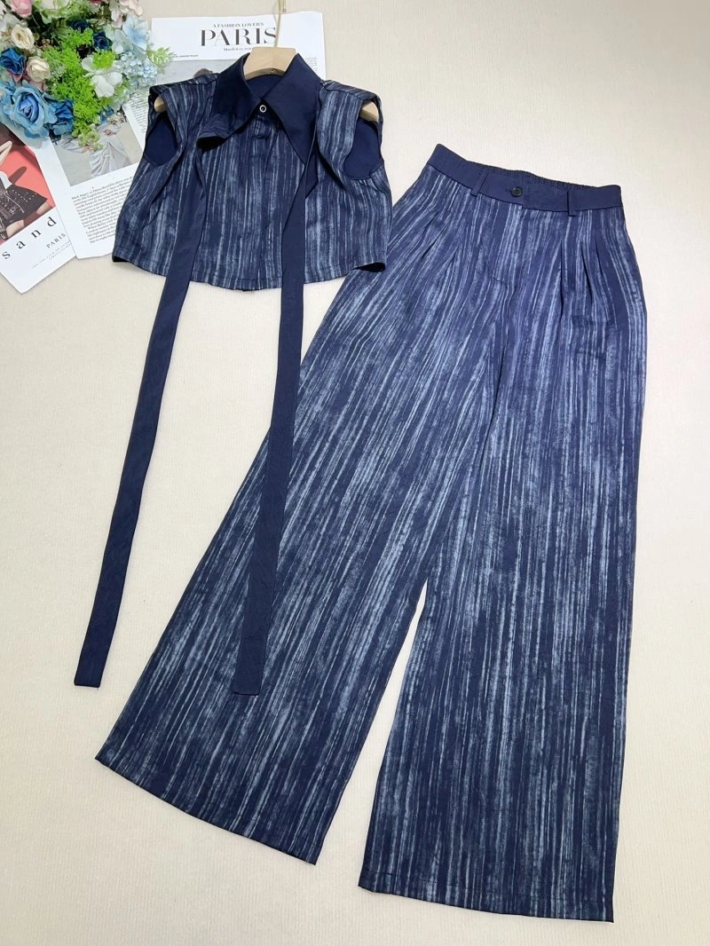 Official Unclassified Brand Long Suits
