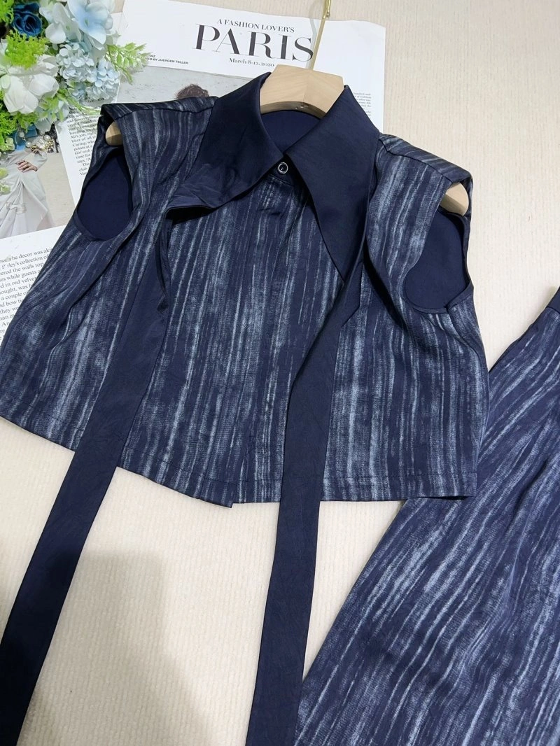 Official Unclassified Brand Long Suits