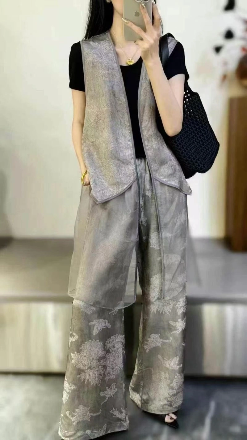 Value-priced Unclassified Brand Long Suits