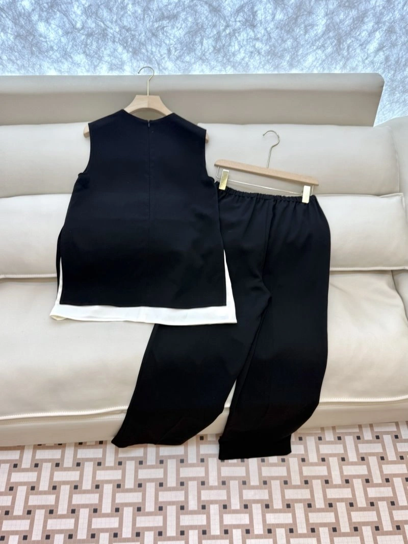 Accurate model Unclassified Brand Long Suits