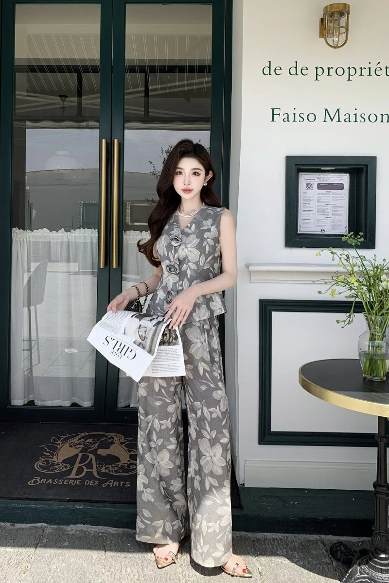 Inexpensive Unclassified Brand Long Suits
