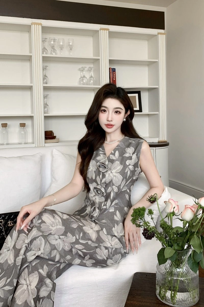 Inexpensive Unclassified Brand Long Suits