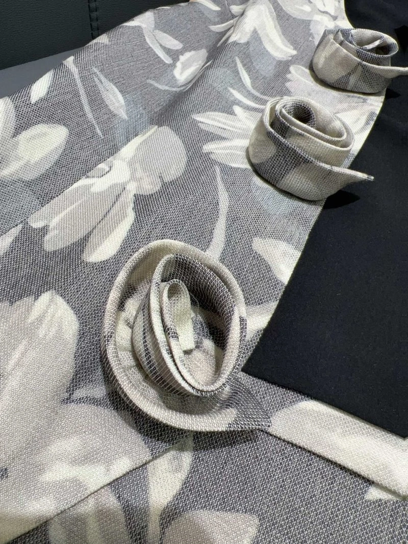 Inexpensive Unclassified Brand Long Suits