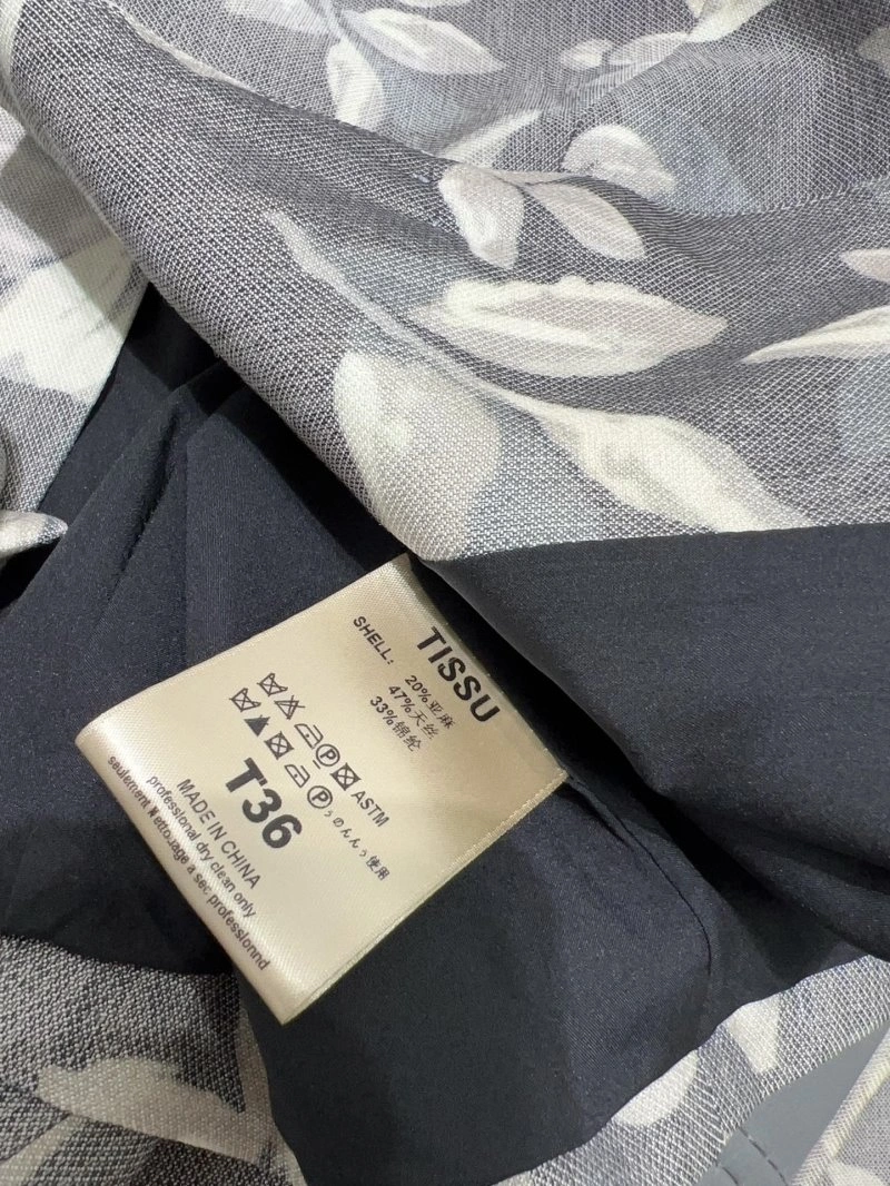 Inexpensive Unclassified Brand Long Suits
