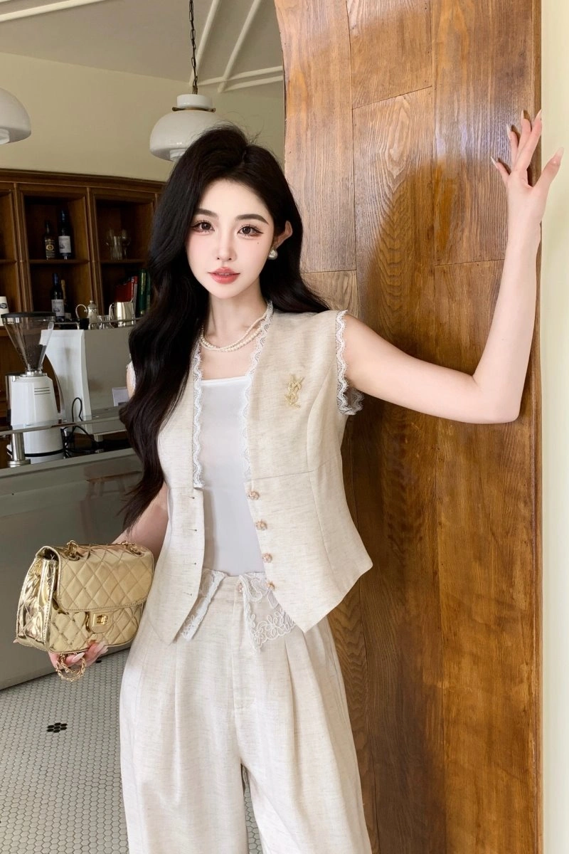 Discounted Unclassified Brand Long Suits