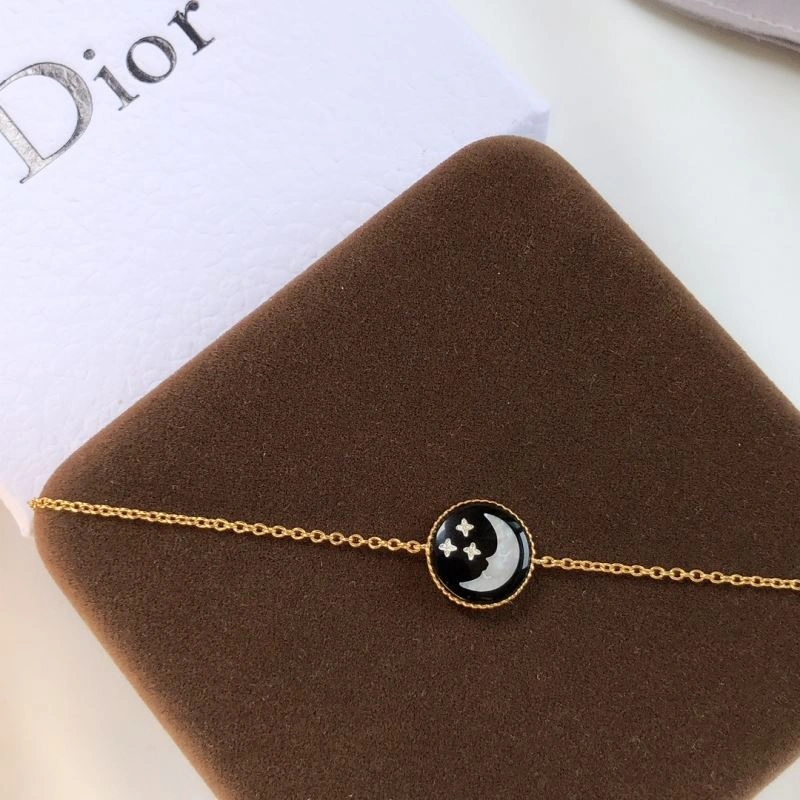 Top match Unclassified Brand Necklaces