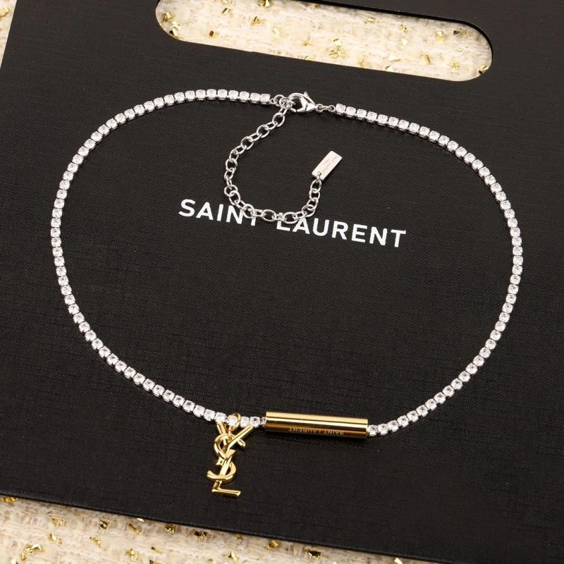 Bargain Unclassified Brand Necklaces