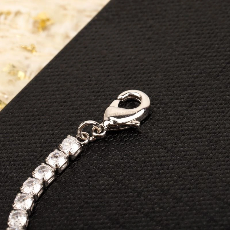 Bargain Unclassified Brand Necklaces