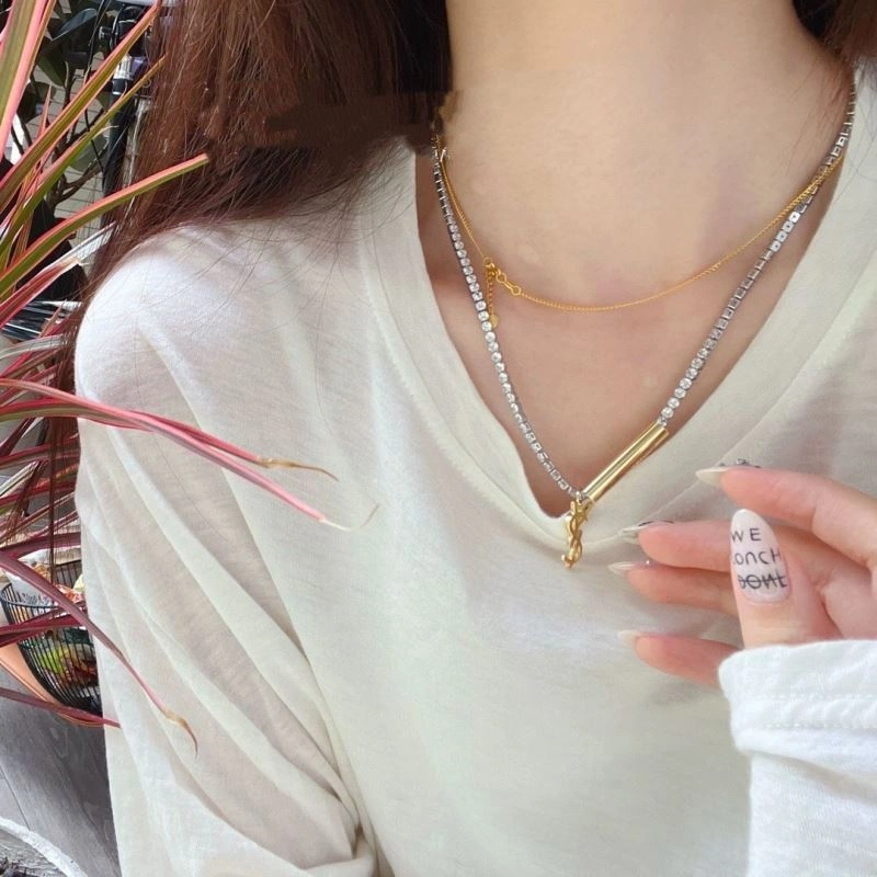 Bargain Unclassified Brand Necklaces