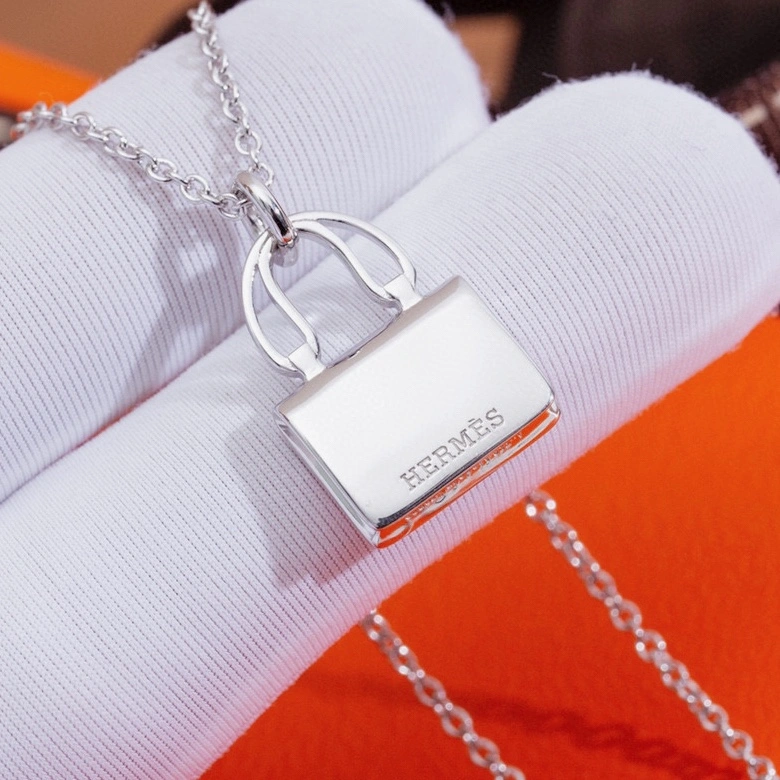 Original Unclassified Brand Necklaces