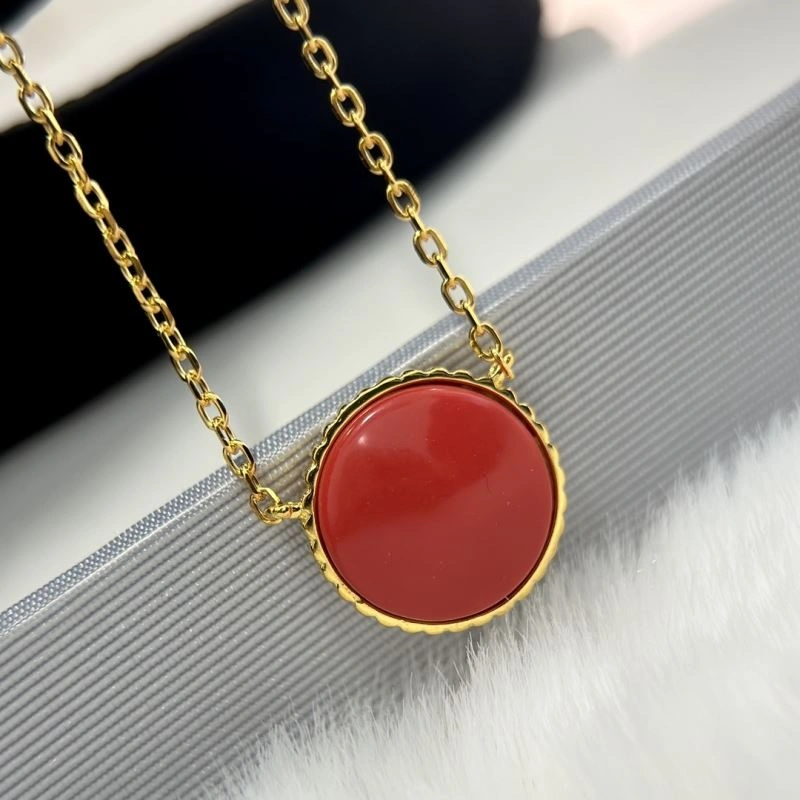 Unclassified Brand Necklaces