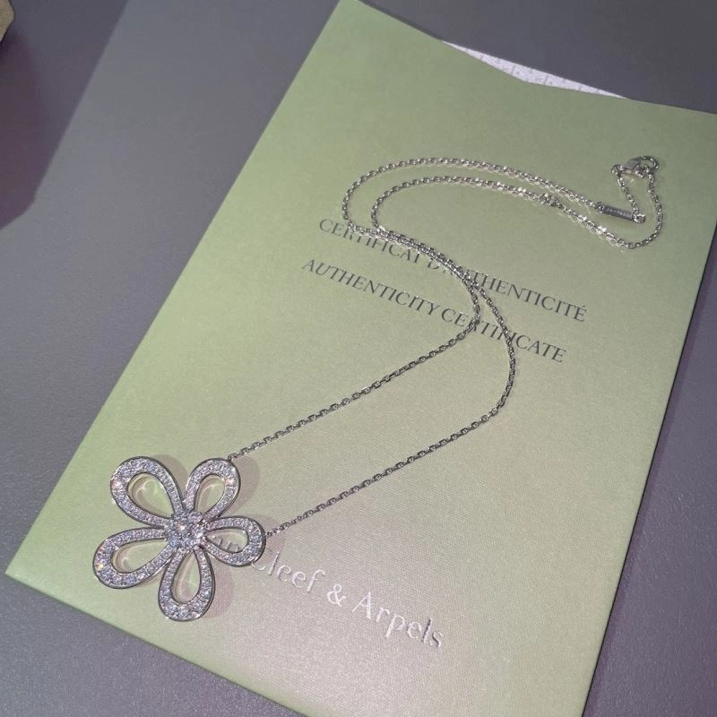 OEM Unclassified Brand Necklaces