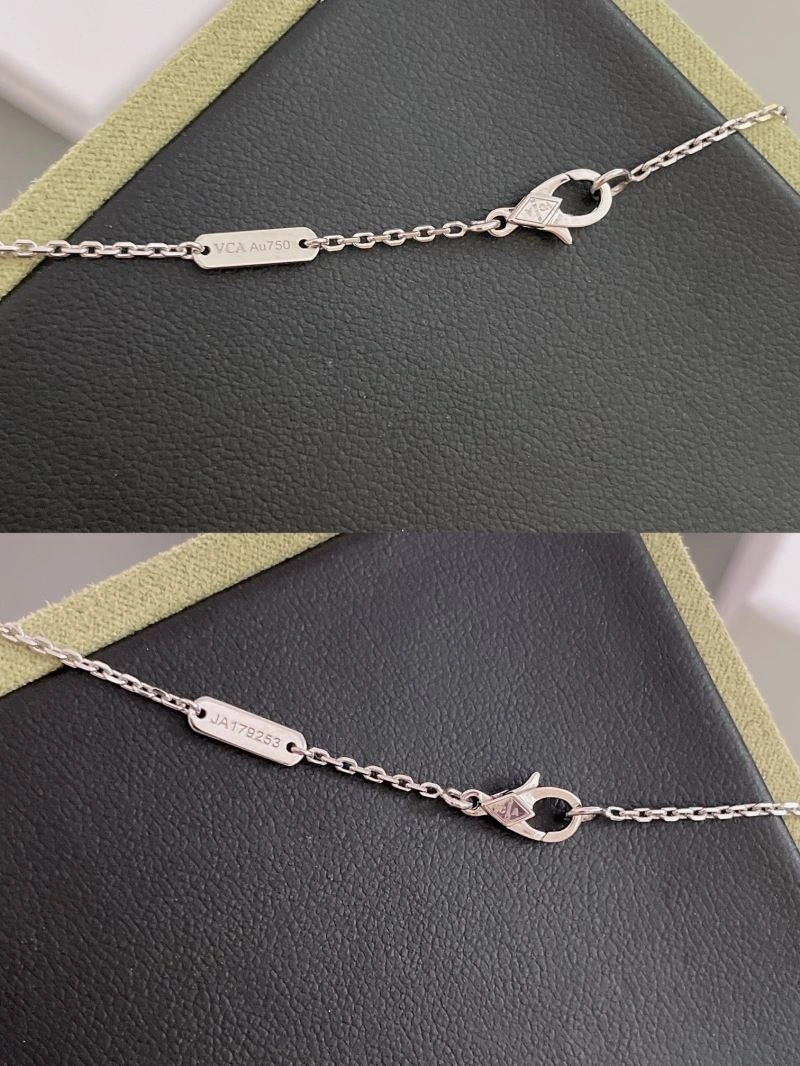 Unclassified Brand Necklaces