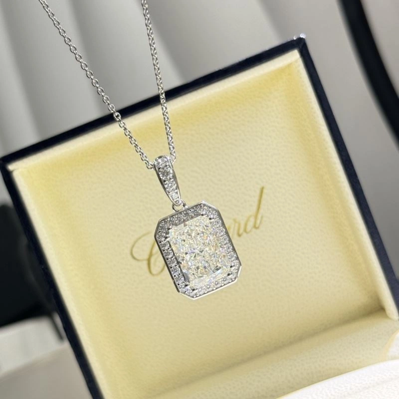 Authentic Unclassified Brand Necklaces