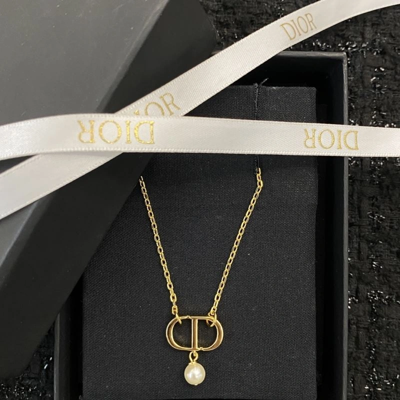 Reasonably priced Unclassified Brand Necklaces