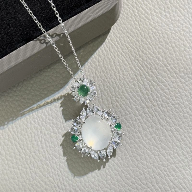 Economical Unclassified Brand Necklaces