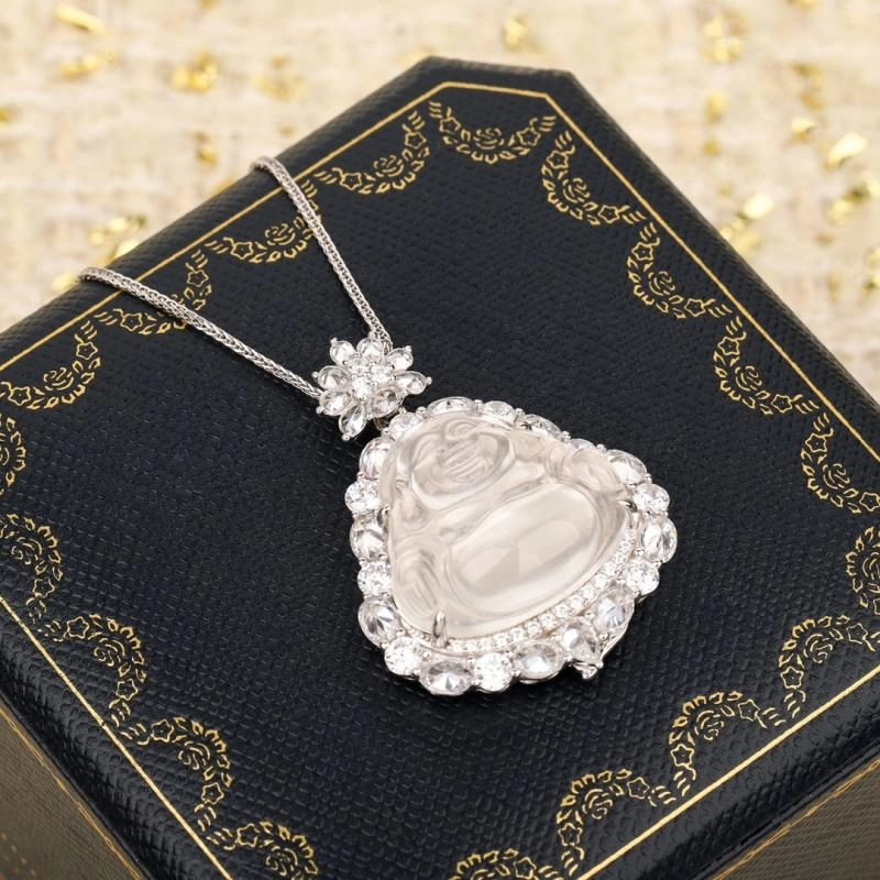 Unclassified Brand Necklaces