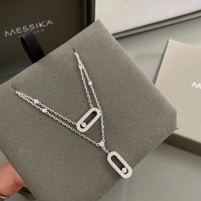 Precise copy Unclassified Brand Necklaces