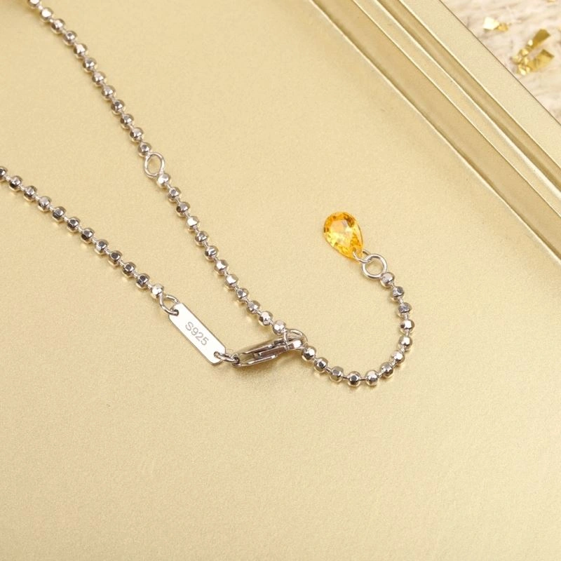 Unclassified Brand Necklaces