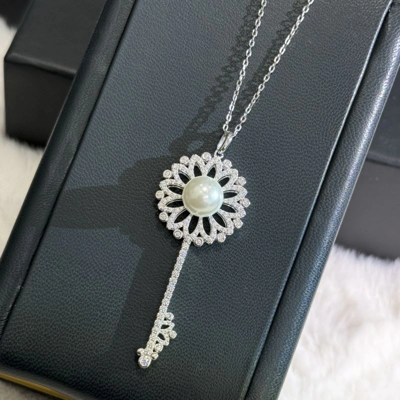 Factory-made Unclassified Brand Necklaces