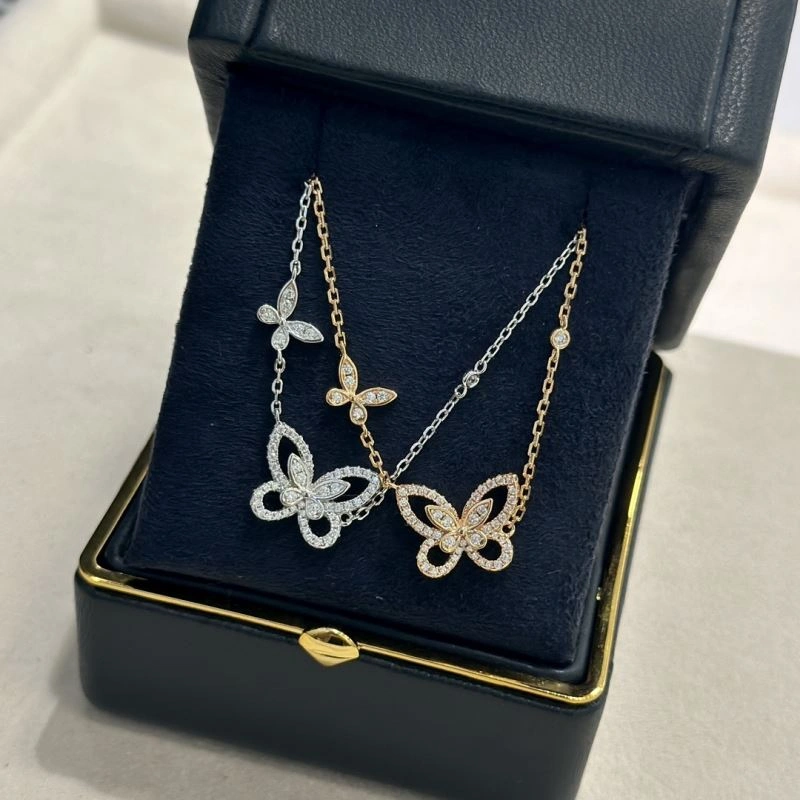 Unclassified Brand Necklaces