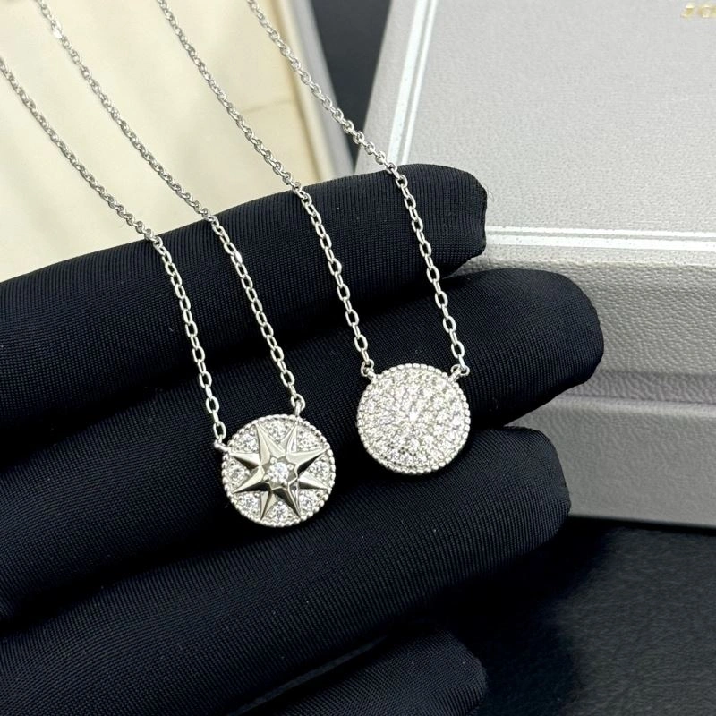 Legit Unclassified Brand Necklaces