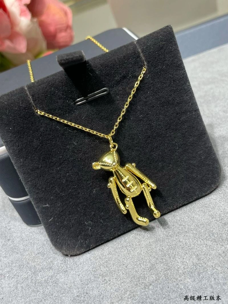 Real Unclassified Brand Necklaces