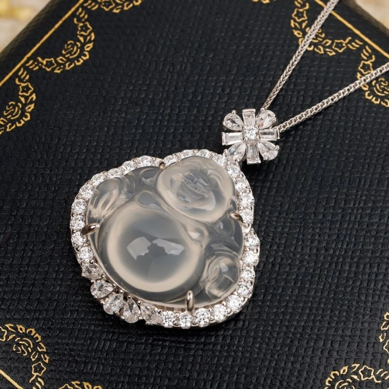 Bargain Unclassified Brand Necklaces