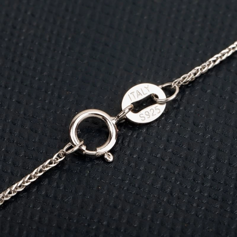 Bargain Unclassified Brand Necklaces