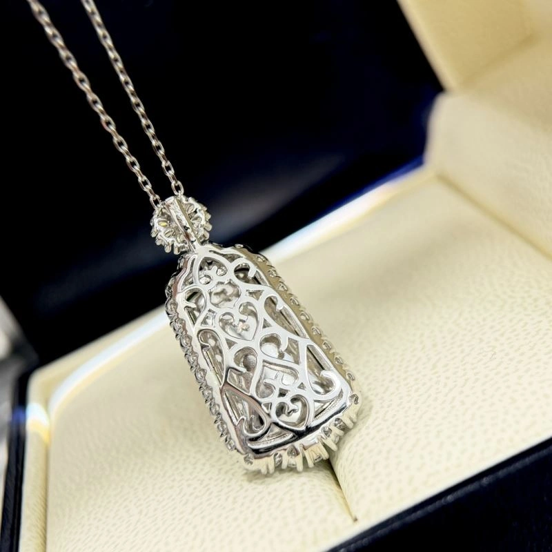 Top mirror Unclassified Brand Necklaces