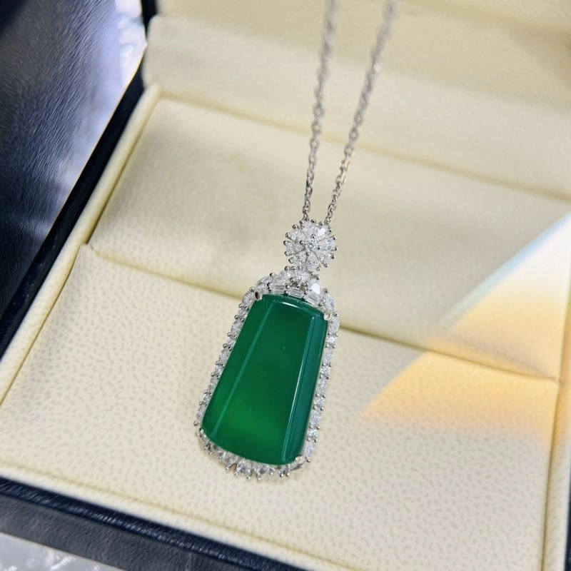 Top mirror Unclassified Brand Necklaces