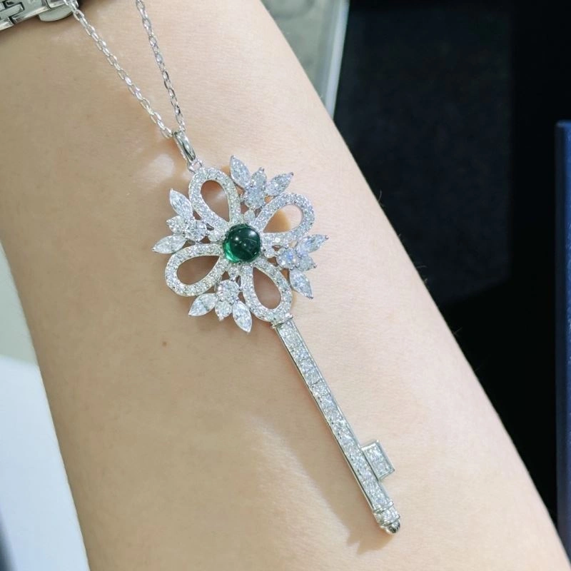 Legit Unclassified Brand Necklaces