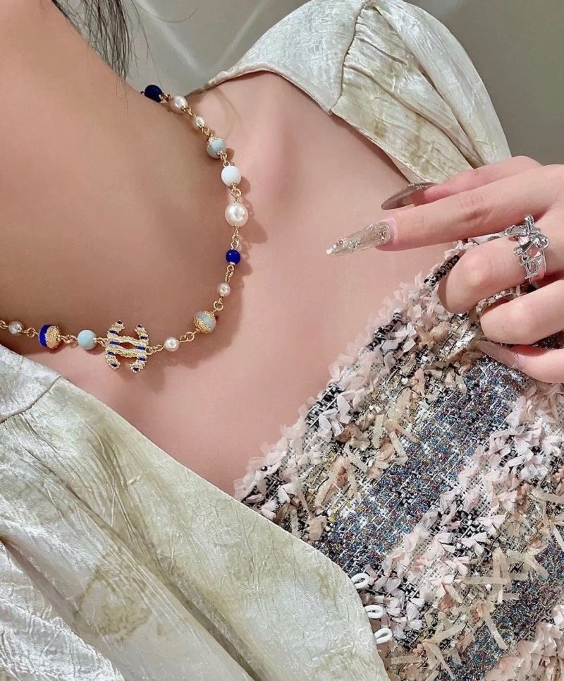 Exact replica Unclassified Brand Necklaces