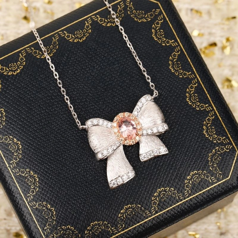 Precise copy Unclassified Brand Necklaces