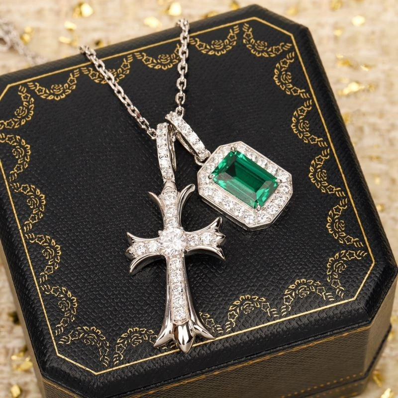 Brand-authenticated Unclassified Brand Necklaces
