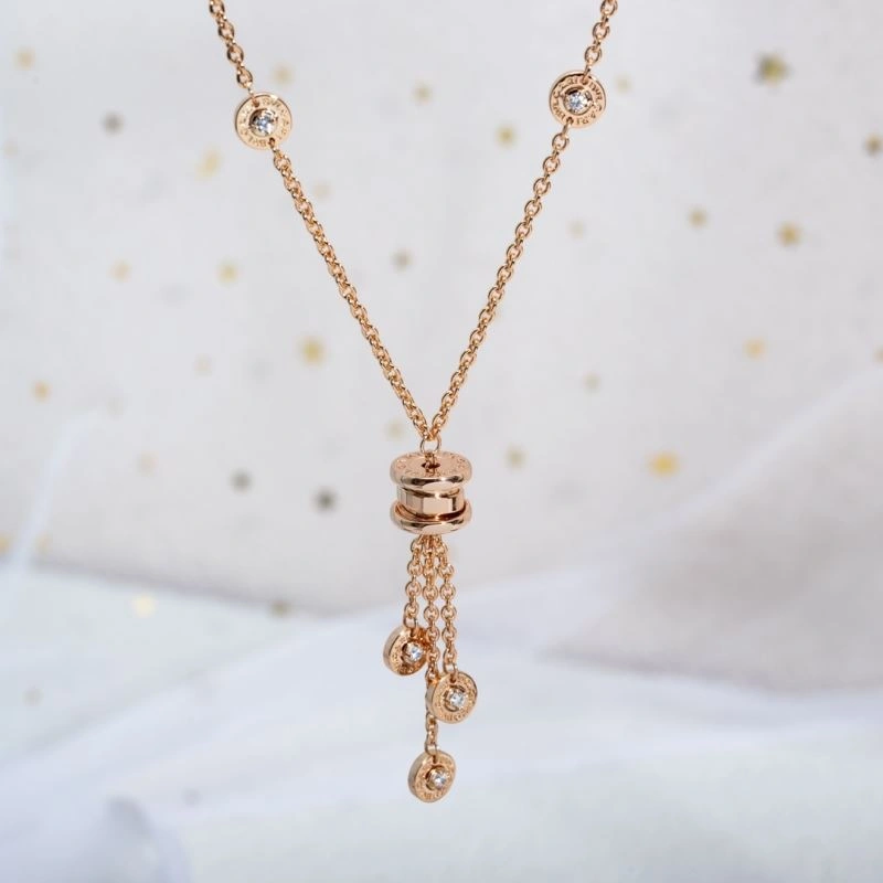 Mirror quality Unclassified Brand Necklaces