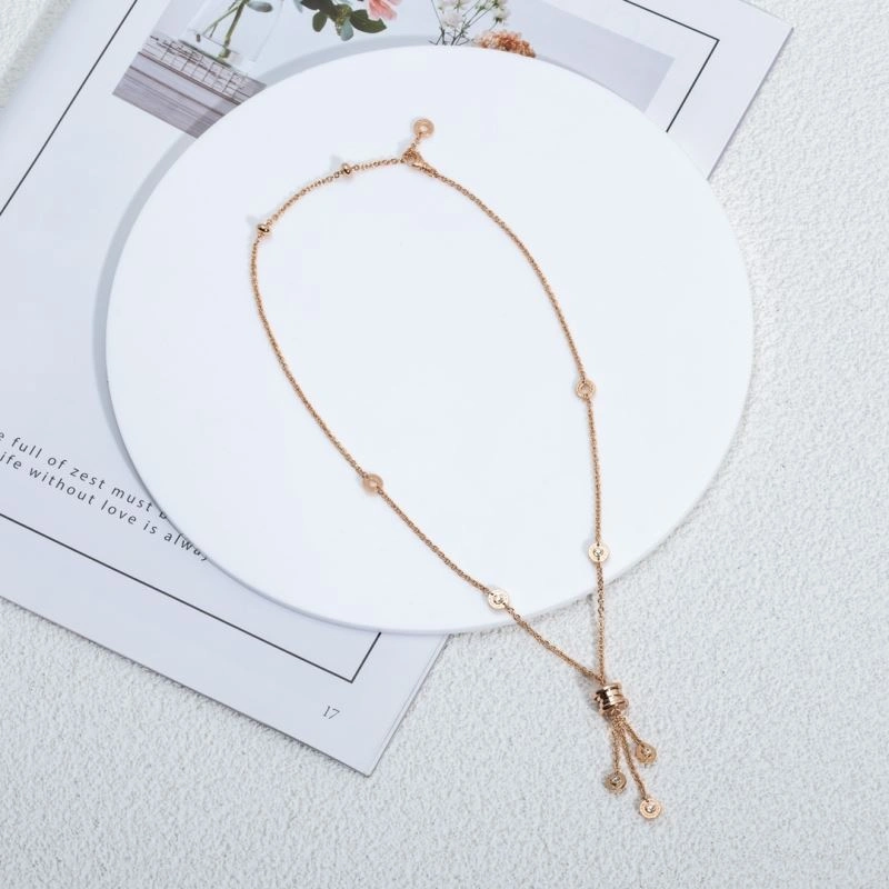 Mirror quality Unclassified Brand Necklaces