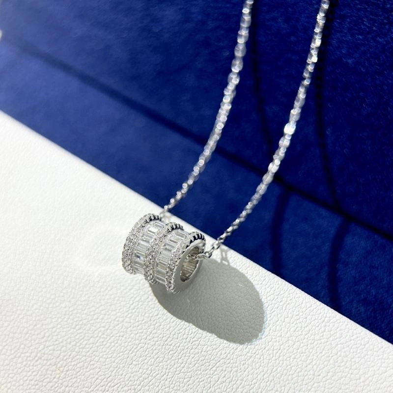 Affordable Unclassified Brand Necklaces