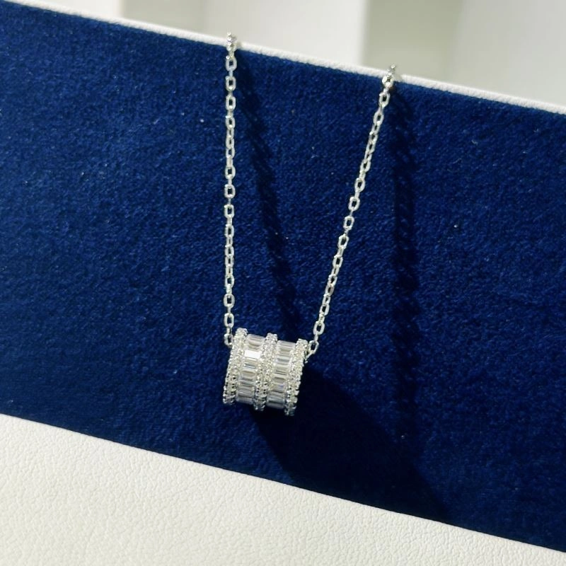 Affordable Unclassified Brand Necklaces